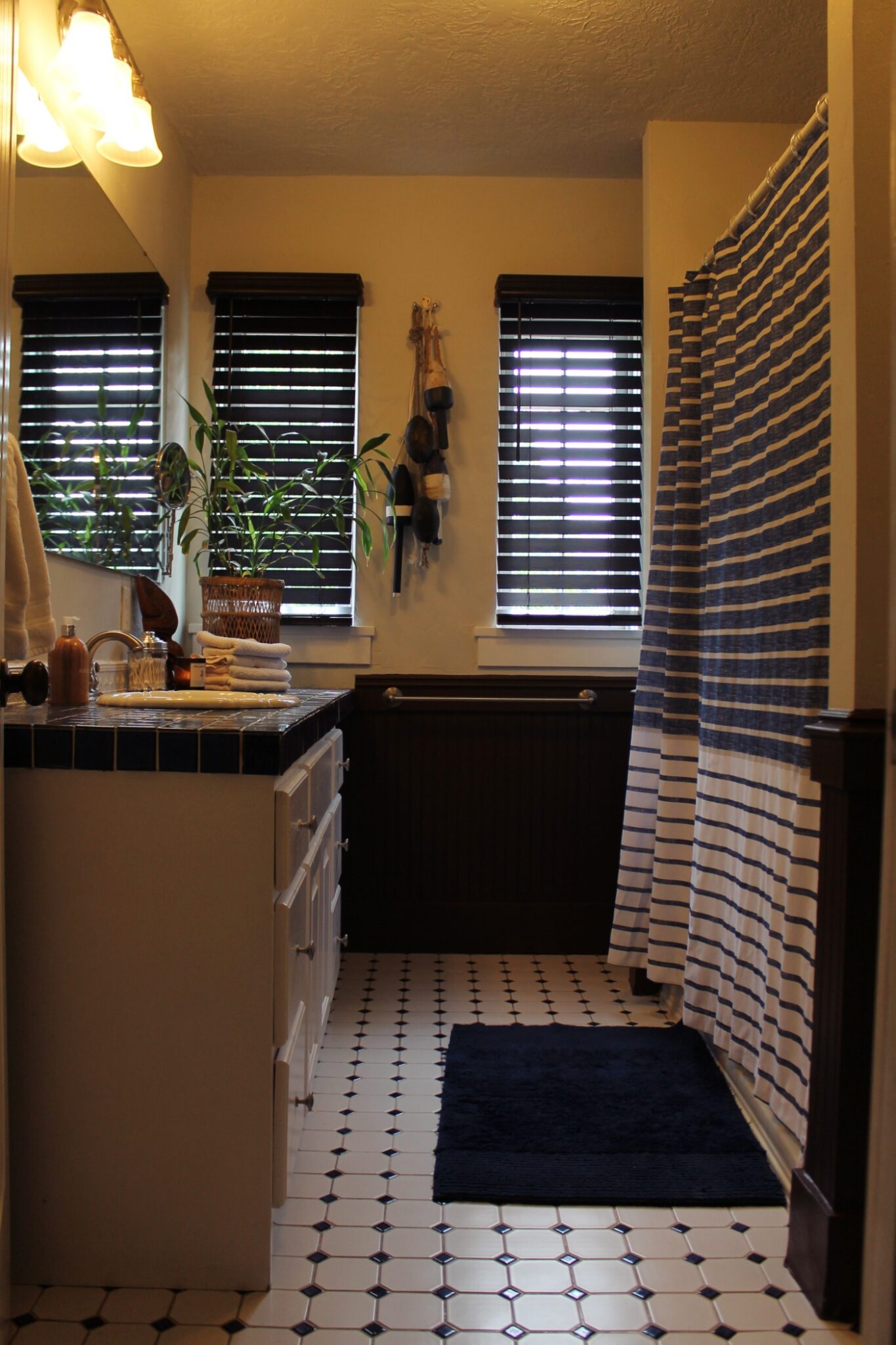 Bahama Style Bathroom Makeover - The Wicker House